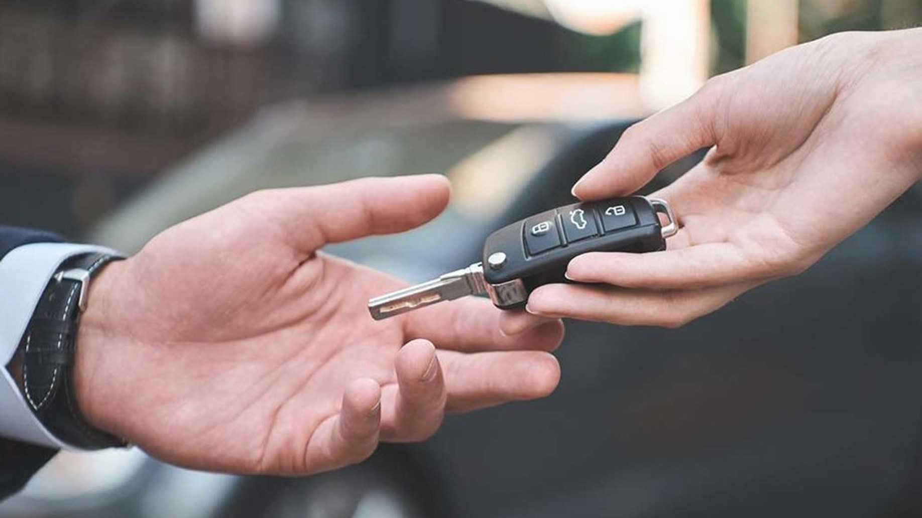 How to get a courtesy car after an accident | Age Co