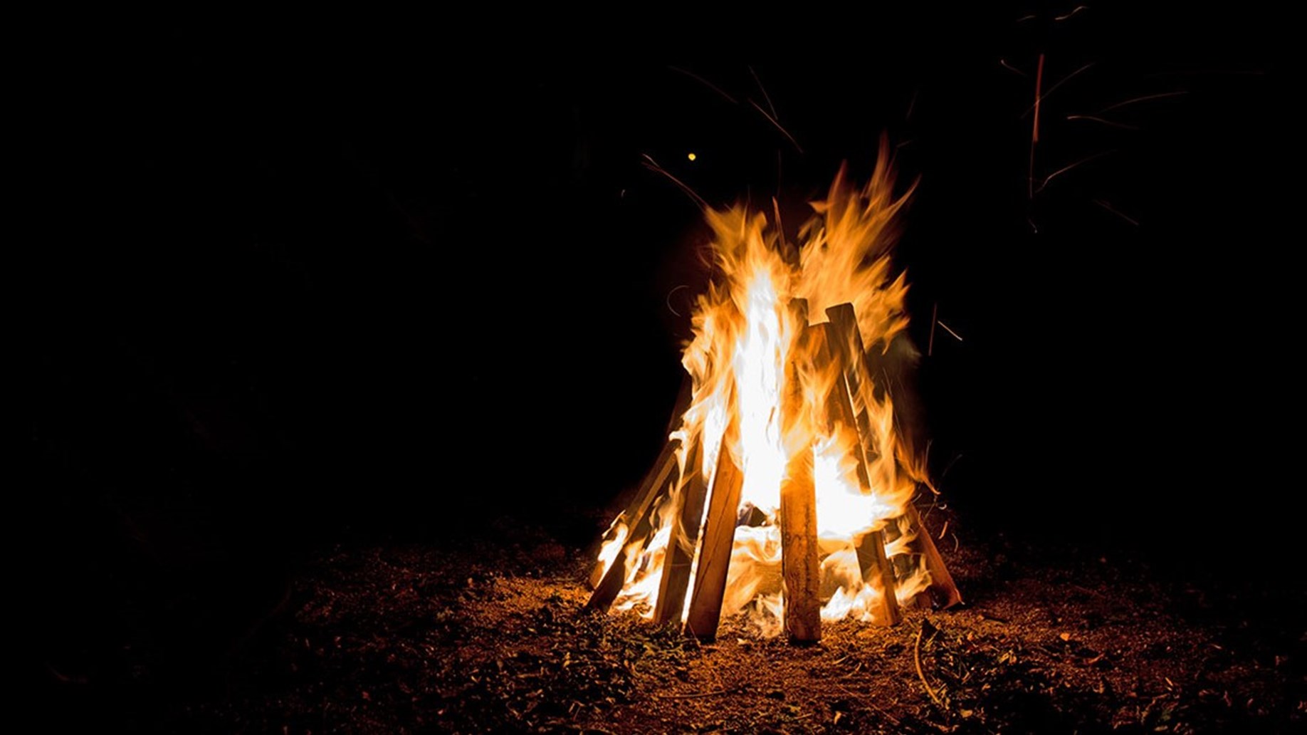 Can I have a bonfire in my garden | Age Co